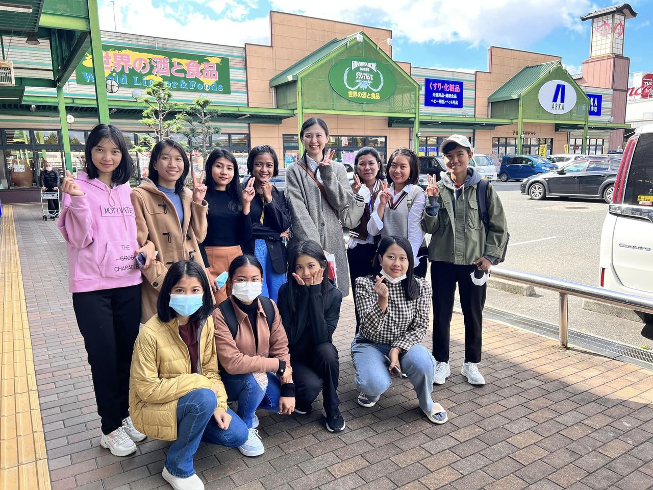 【特定技能ビルクリーニング】試験を受けるために日本へ渡航 – 株式会社 GoBit